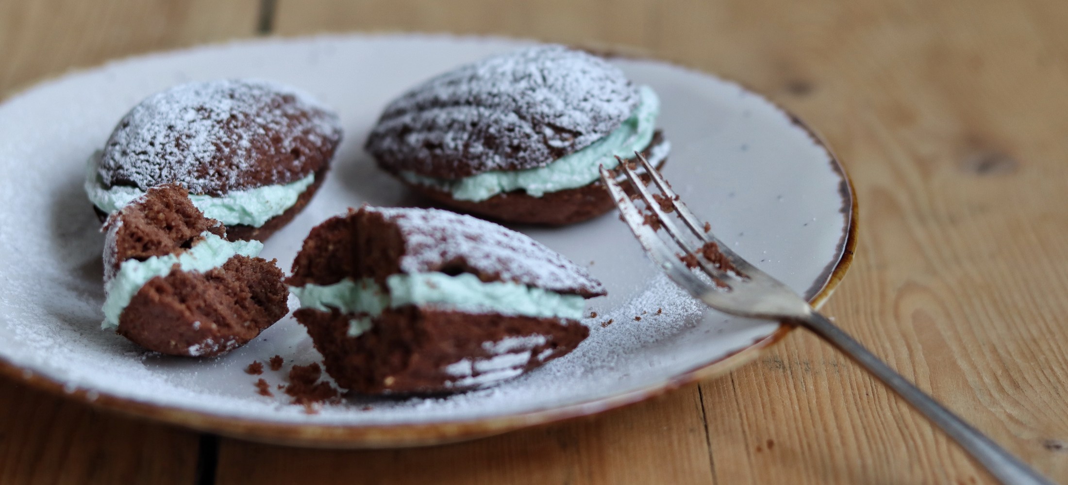 Mandula mag – Smuczer Hanna